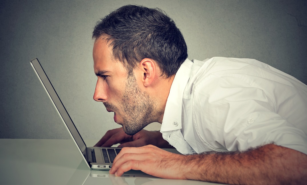 Hyperopia (Farsightedness) | Causes, Symptoms & Treatments